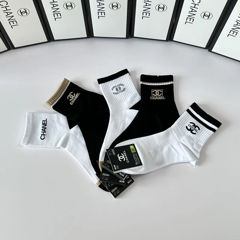 Accurate model Chanel Socks