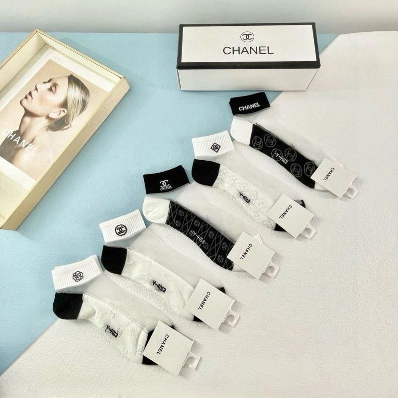 Accurate model Chanel Socks
