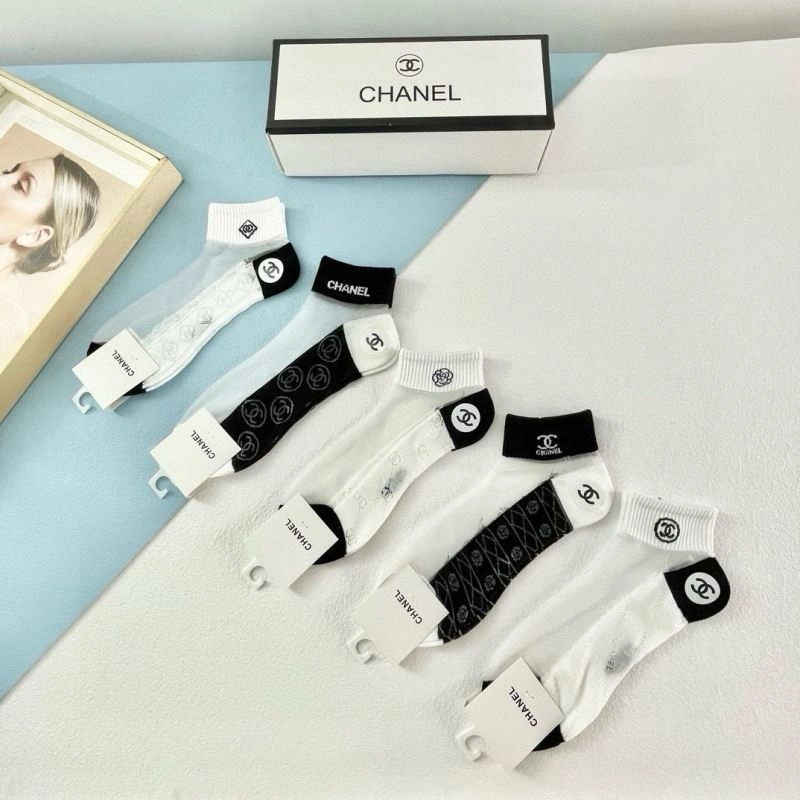 Accurate model Chanel Socks