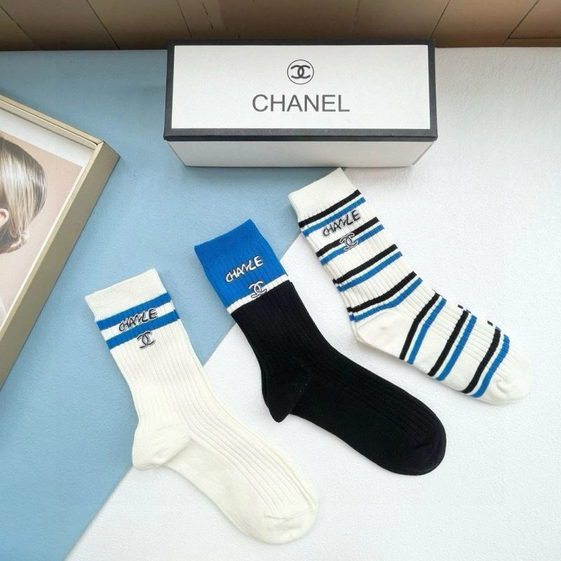 Bargain Chanel Socks