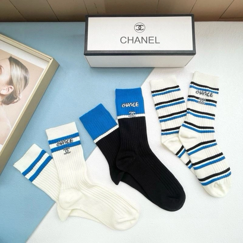 Bargain Chanel Socks