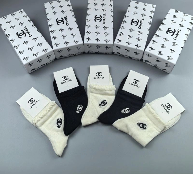 Bargain Chanel Socks