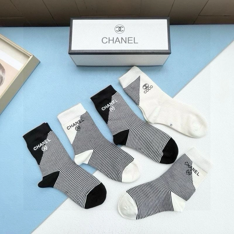 Top match Chanel Socks