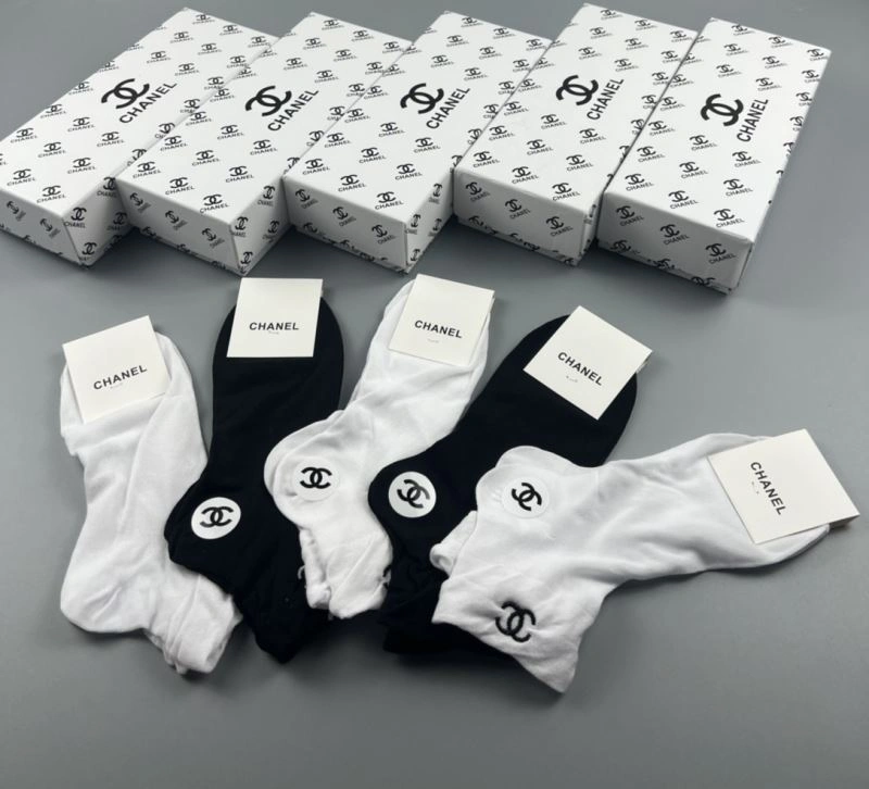 Inexpensive Chanel Socks