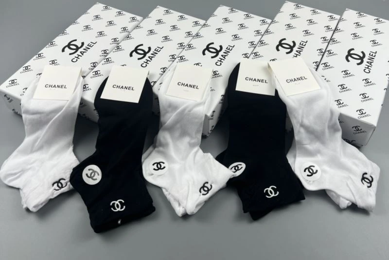 Inexpensive Chanel Socks