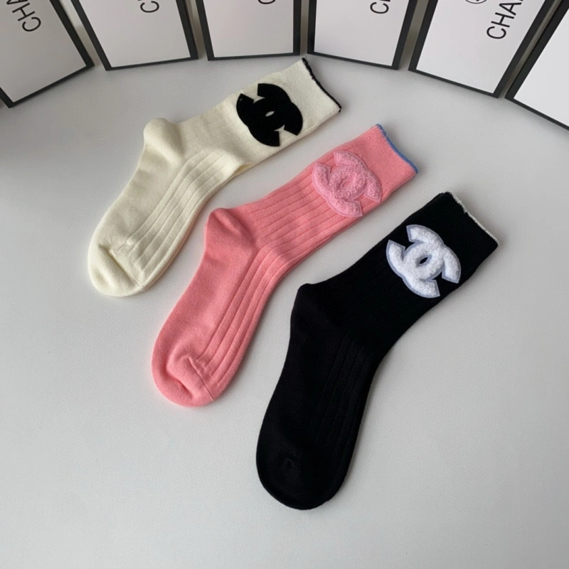 Accurate model Chanel Socks