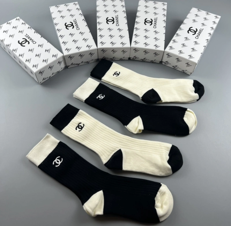 Factory-made Chanel Socks