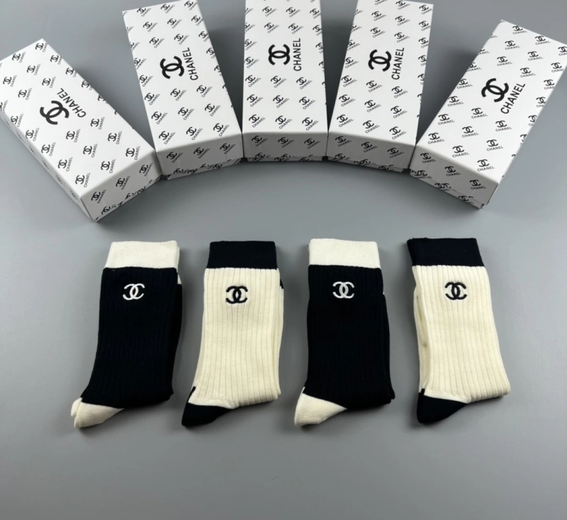 Factory-made Chanel Socks