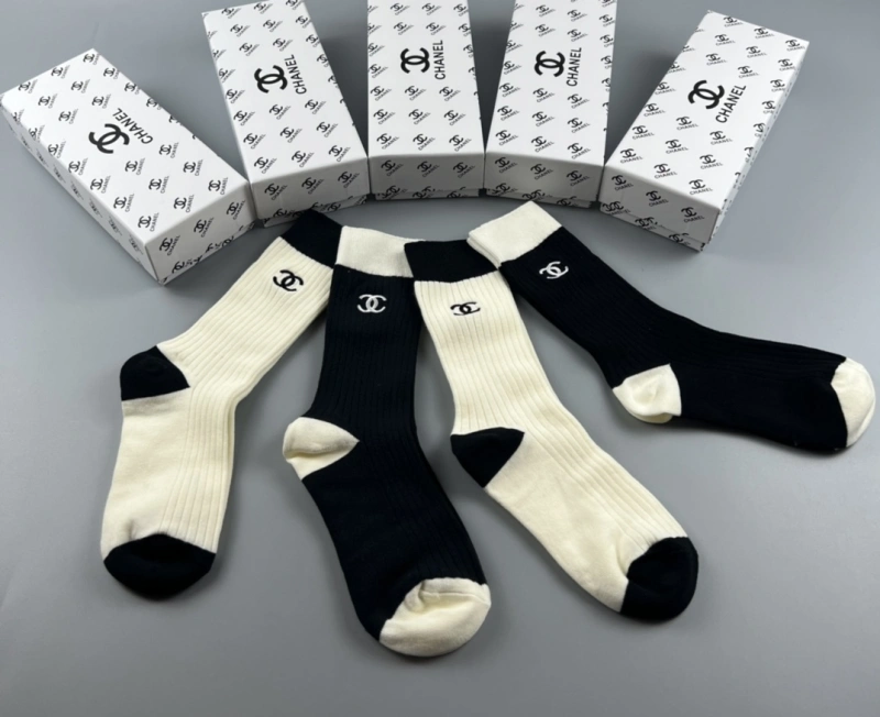 Factory-made Chanel Socks
