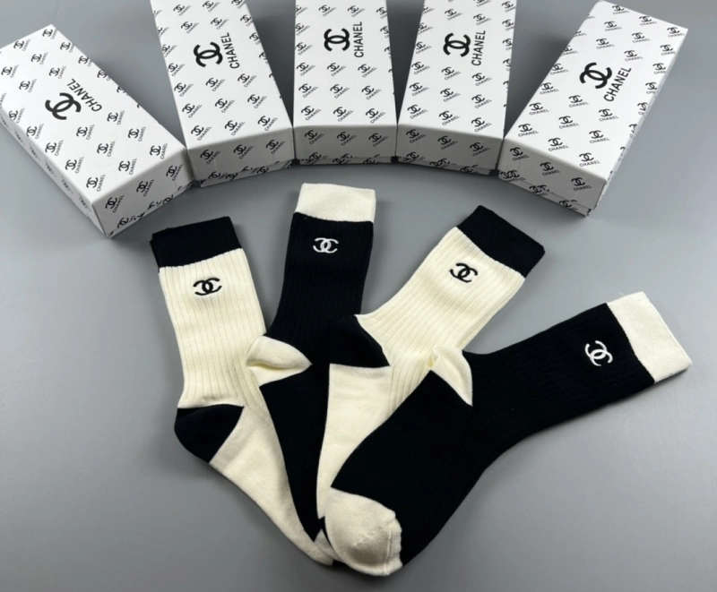 Factory-made Chanel Socks