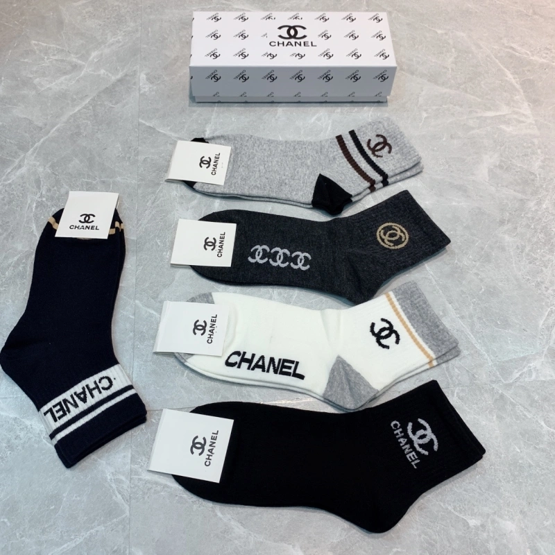 Top match Chanel Socks