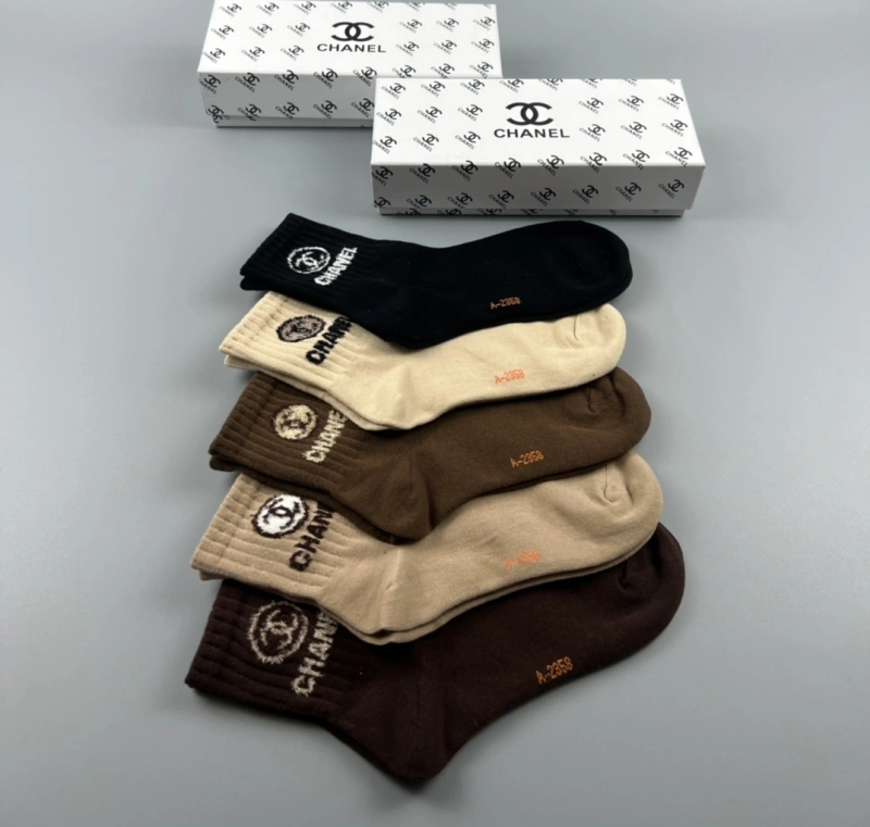 Accurate model Chanel Socks