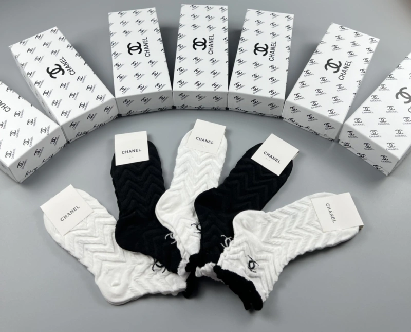 High accuracy Chanel Socks