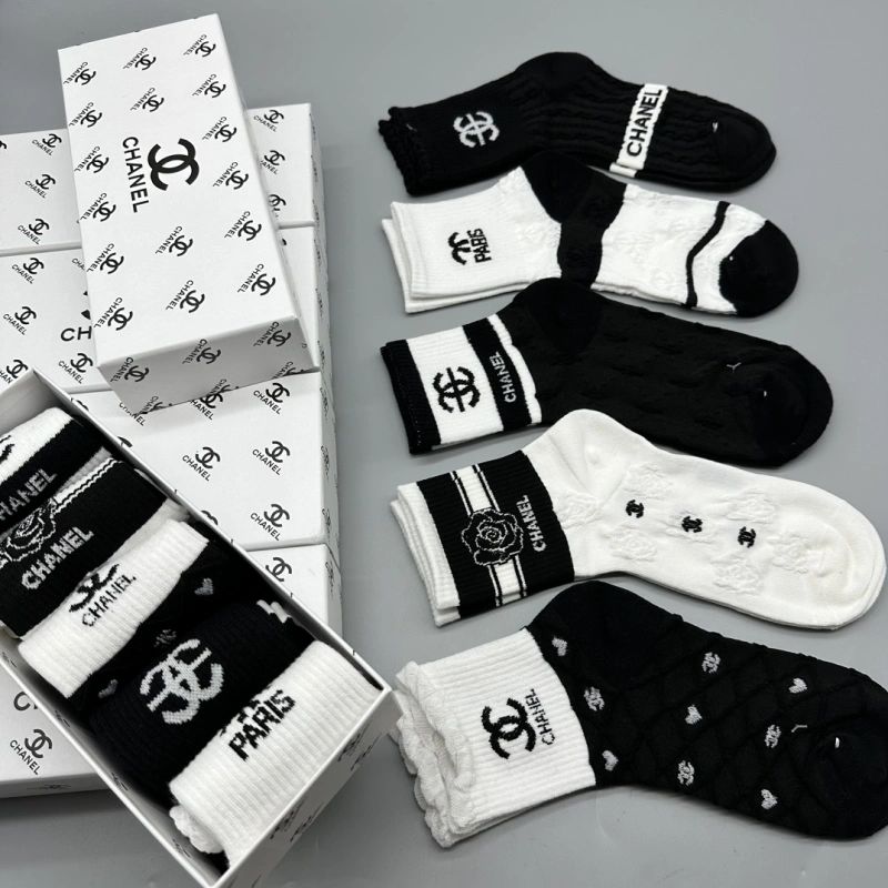 High accuracy Chanel Socks