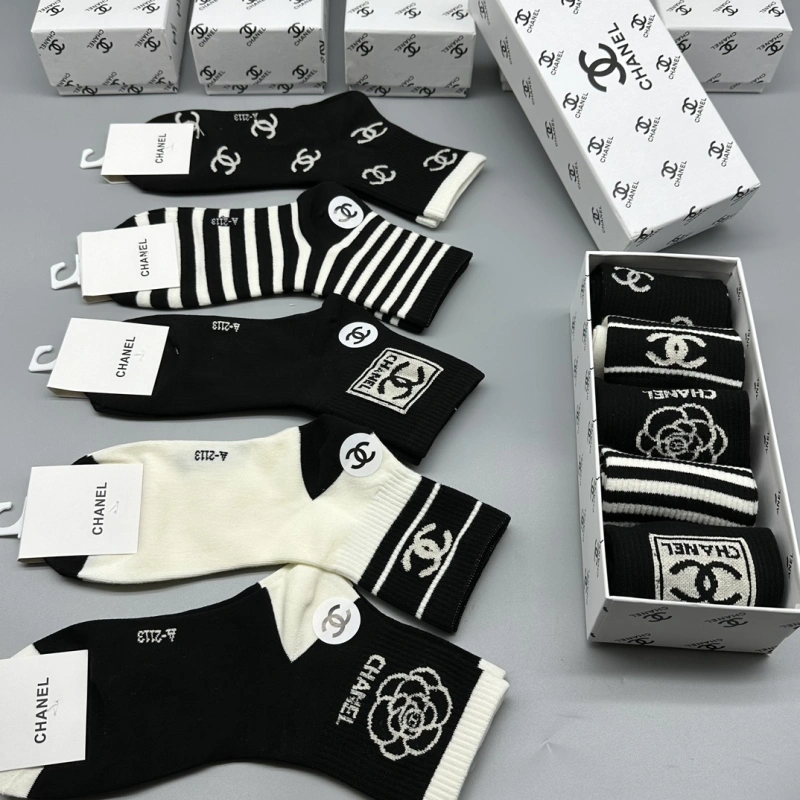 Top mirror Chanel Socks