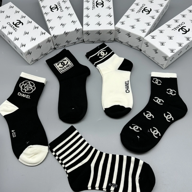 Top mirror Chanel Socks