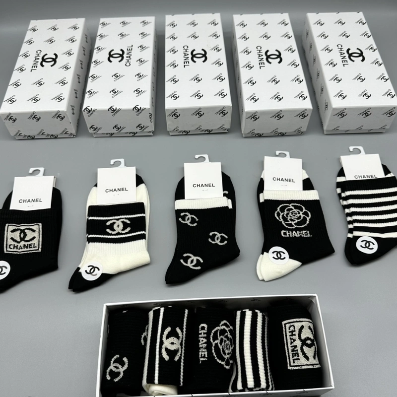 Top mirror Chanel Socks