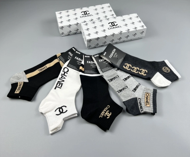 Discounted Chanel Socks