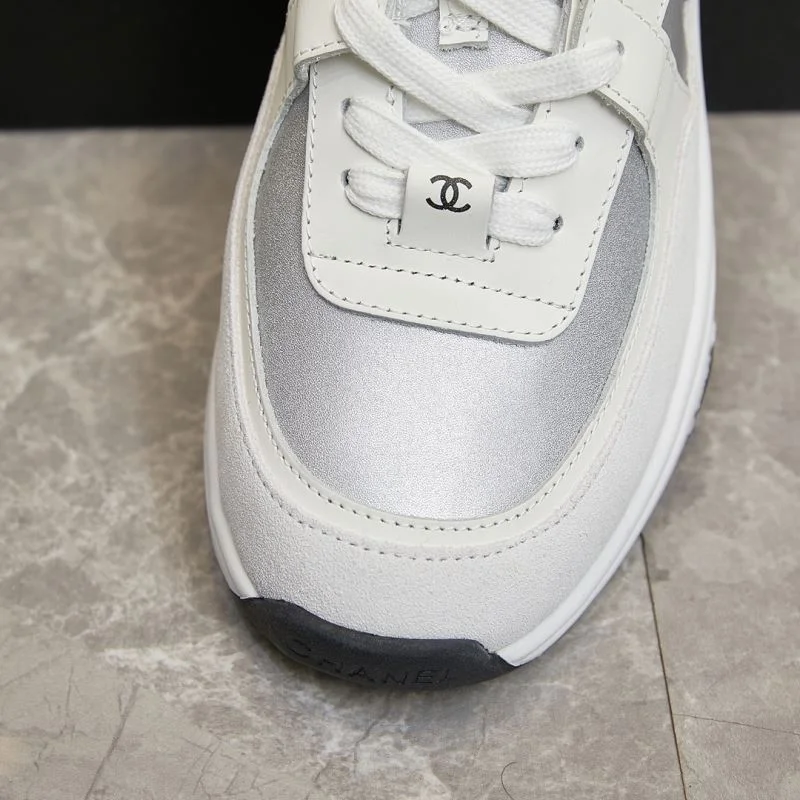 Top mirror Chanel Sport Shoes