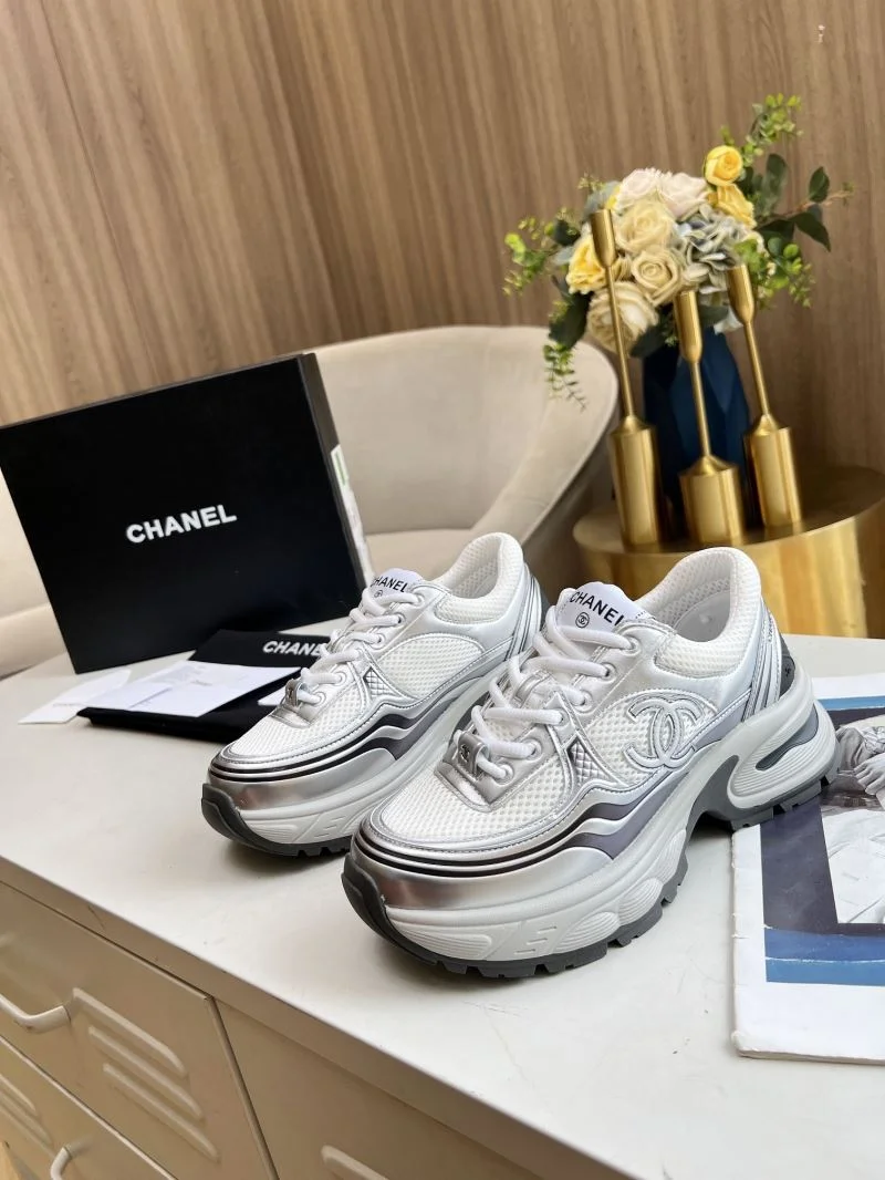 Top mirror Chanel Sport Shoes