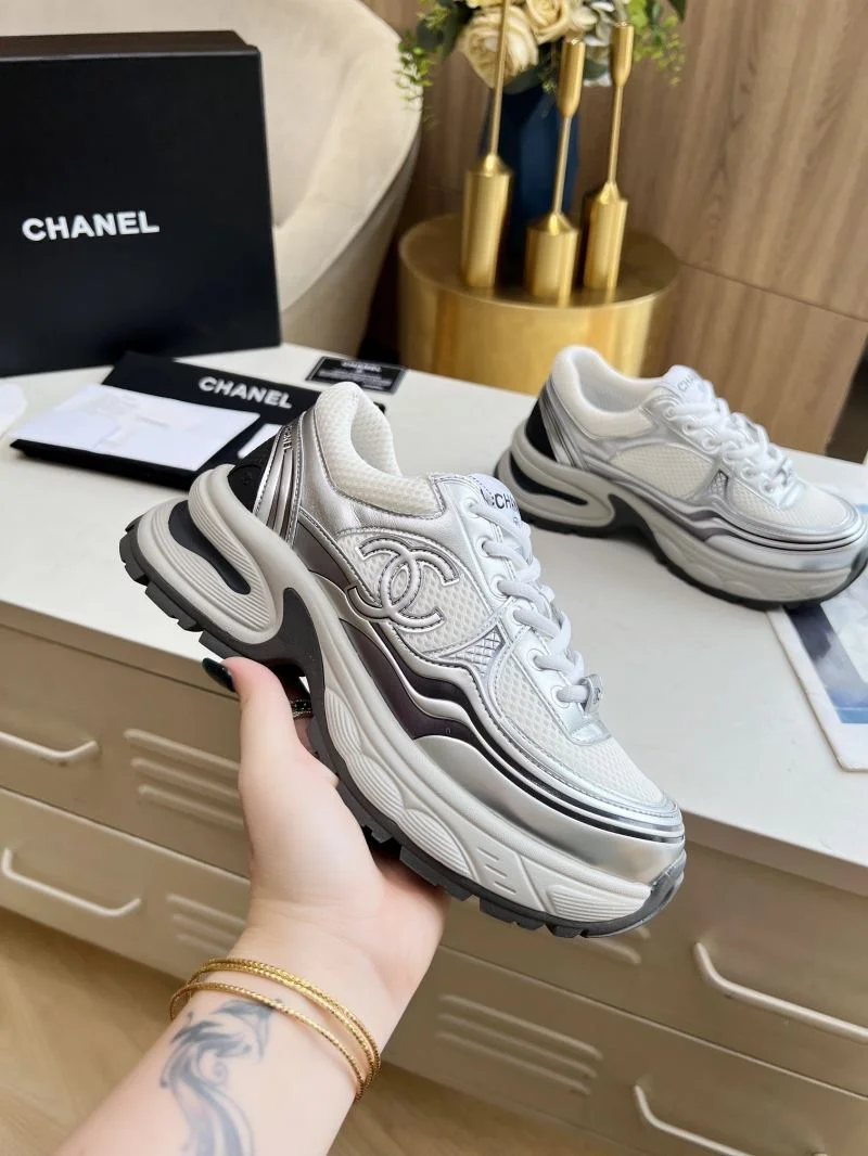 Top mirror Chanel Sport Shoes