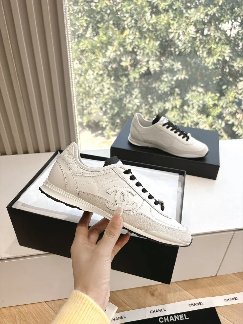 Top mirror Chanel Sport Shoes