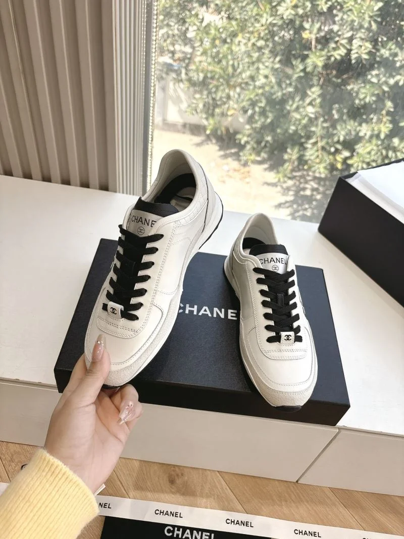 Top mirror Chanel Sport Shoes