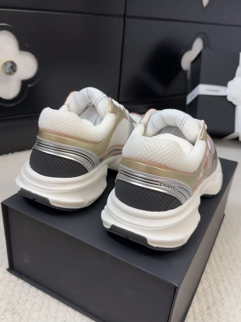 Top mirror Chanel Sport Shoes