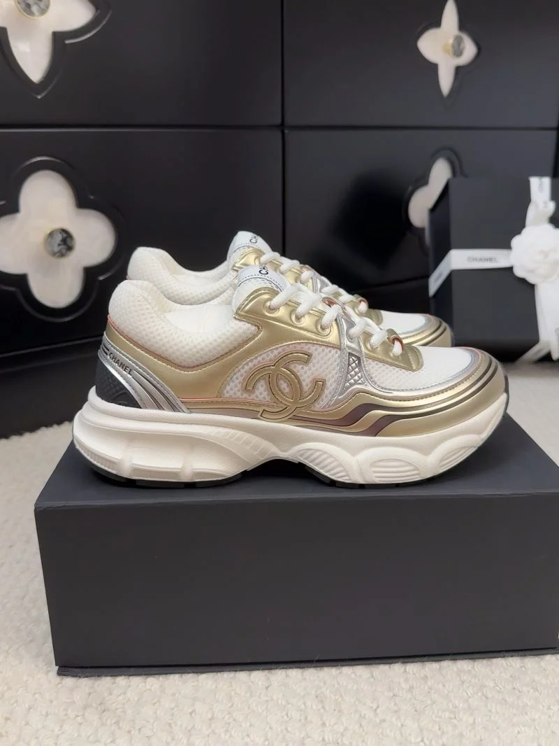 Top mirror Chanel Sport Shoes