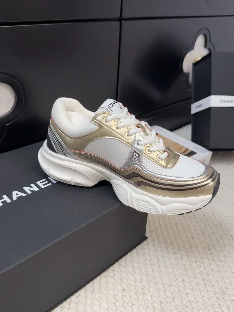 Top mirror Chanel Sport Shoes