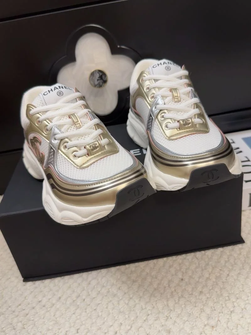 Top mirror Chanel Sport Shoes