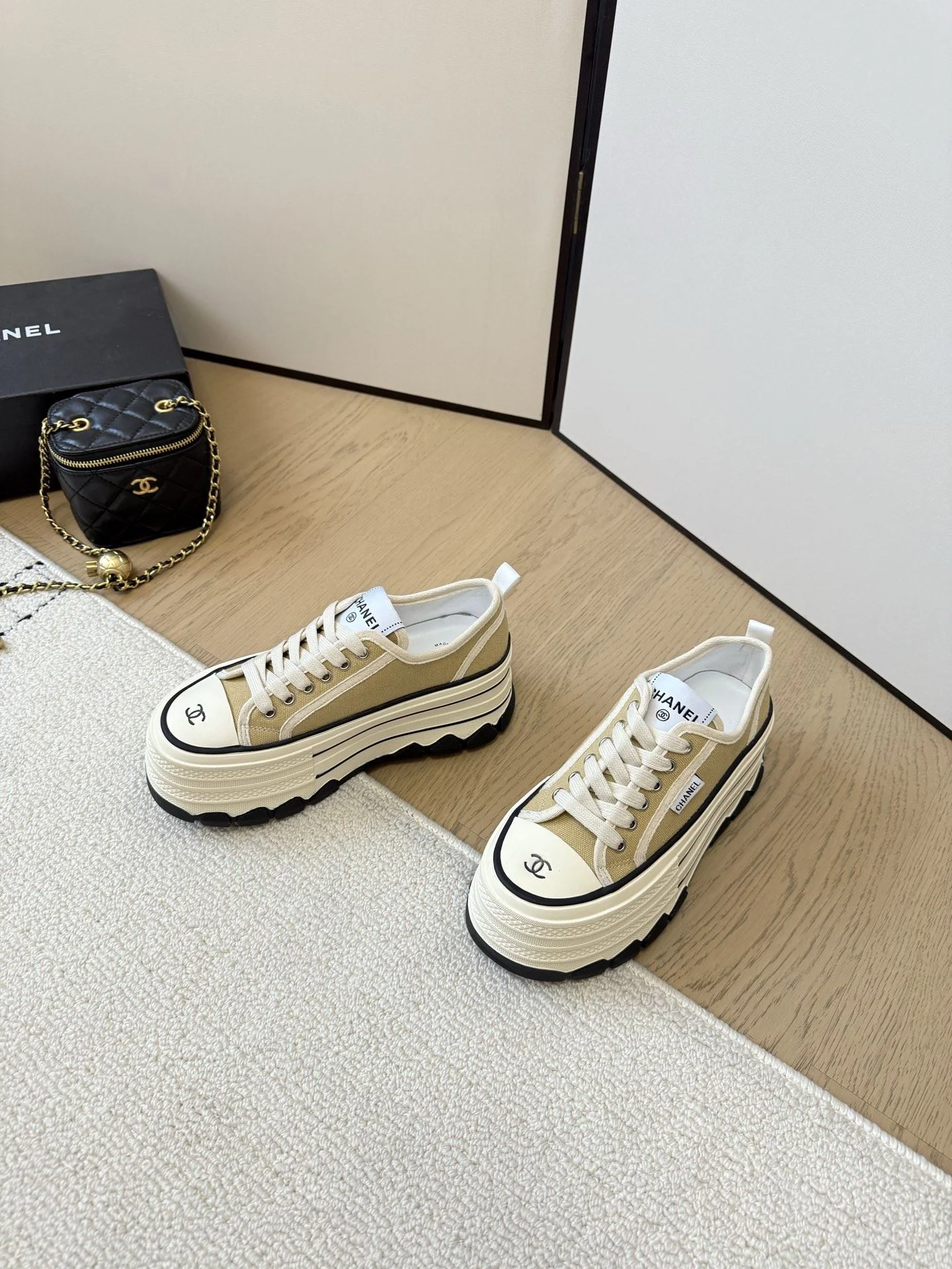 Brand-original Chanel Sport Shoes