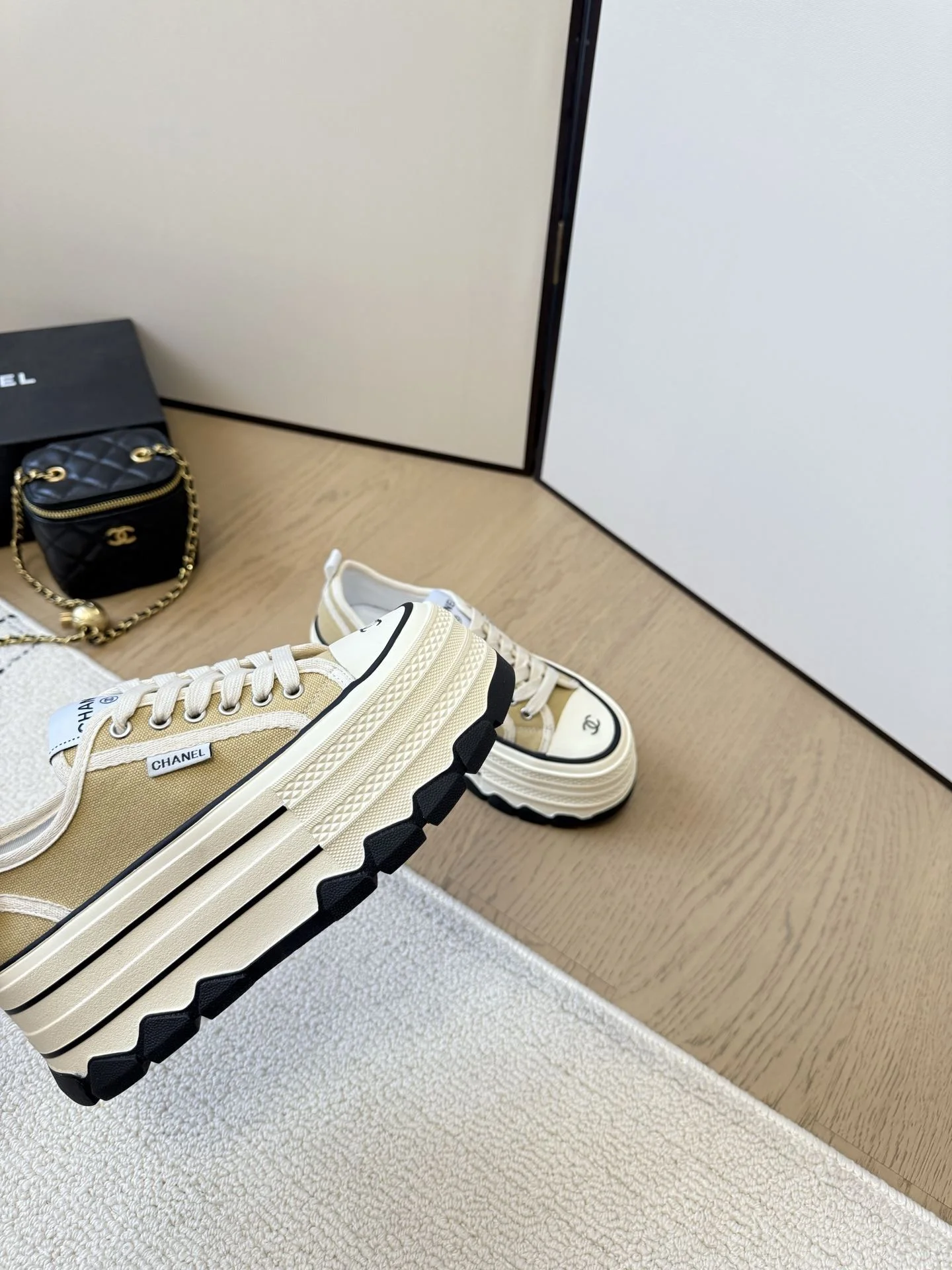 Brand-original Chanel Sport Shoes