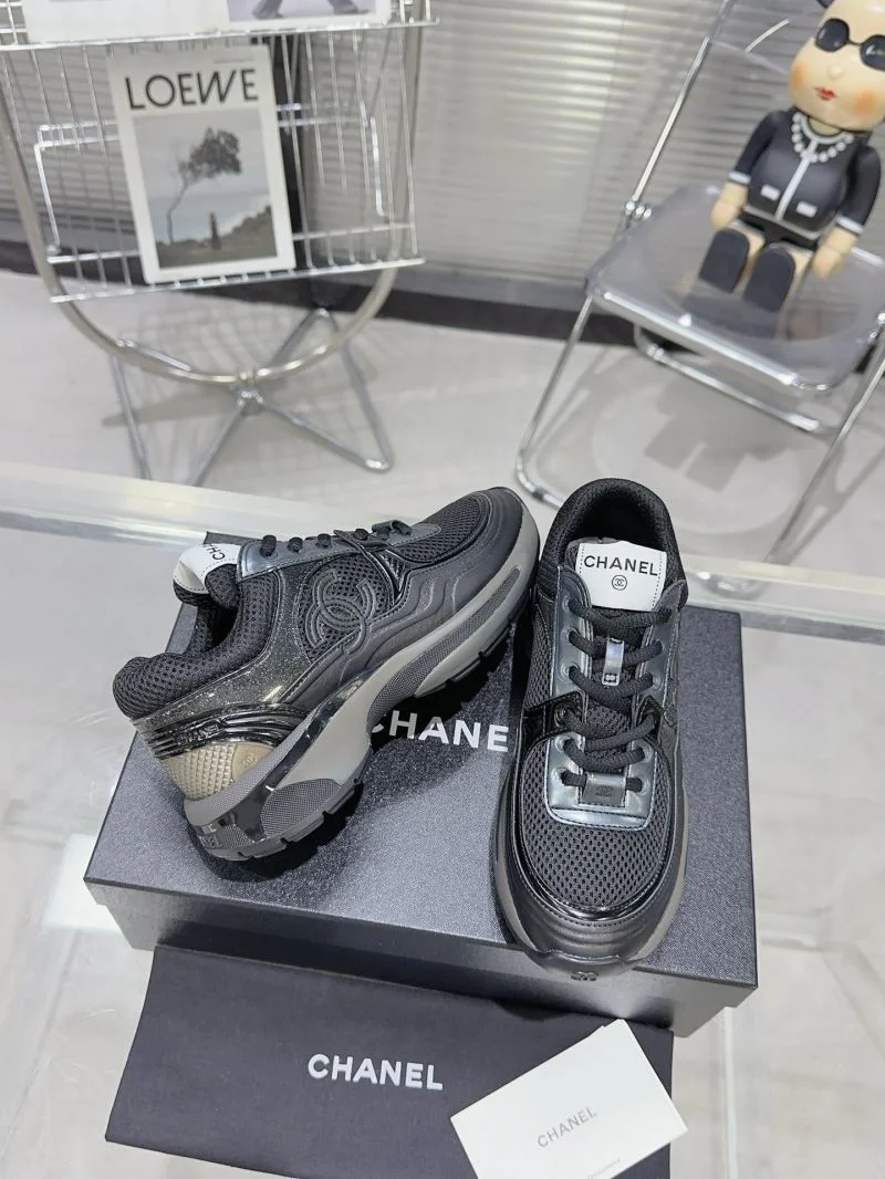 Top mirror Chanel Sport Shoes