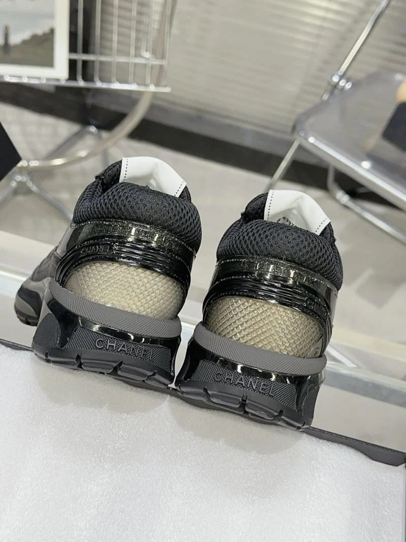 Top mirror Chanel Sport Shoes
