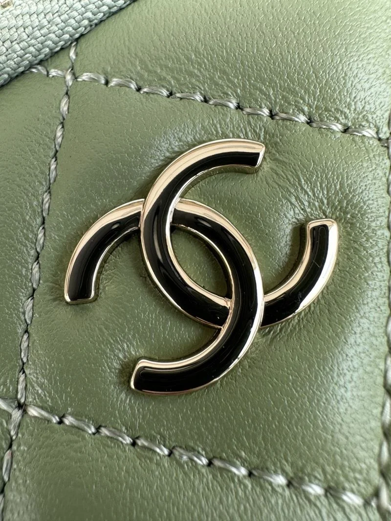 Top match Chanel Stachel Bags