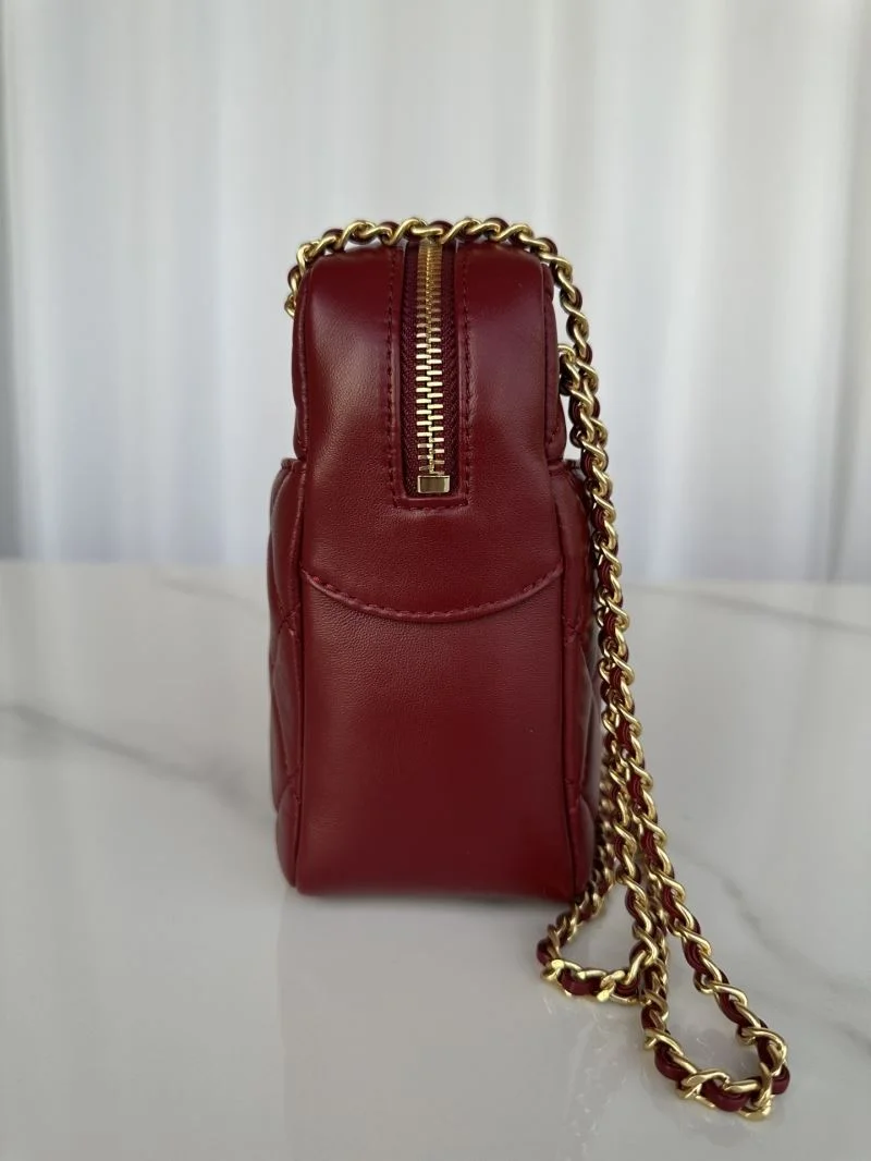 Top mirror Chanel Stachel Bags