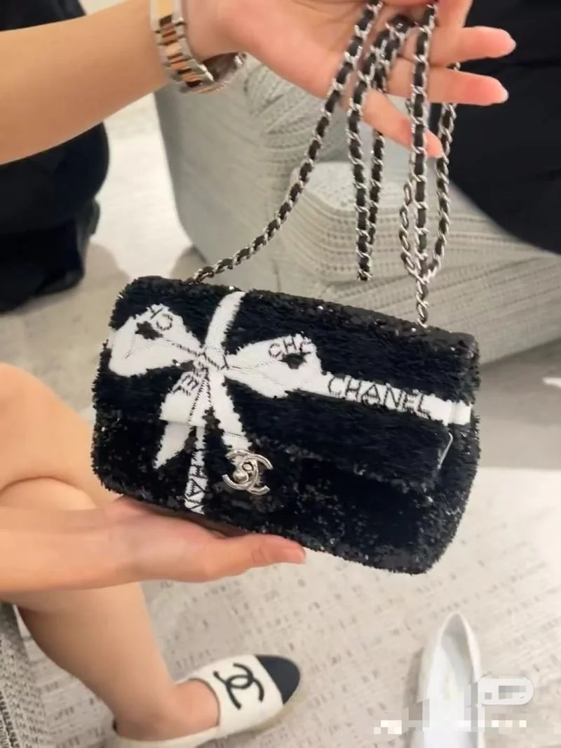 Brand-original Chanel Stachel Bags
