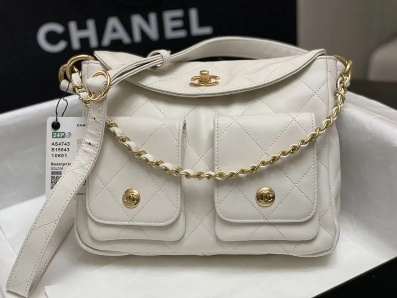 Top mirror Chanel Stachel Bags