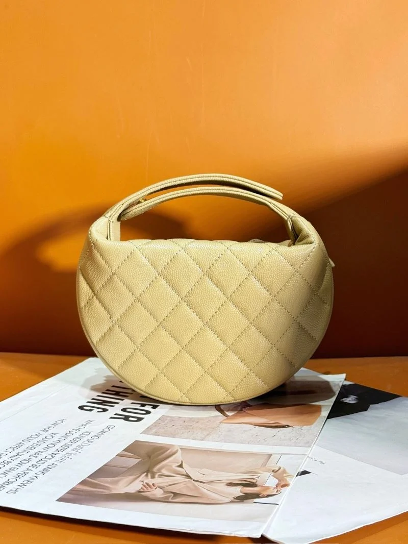 Top match Chanel Stachel Bags