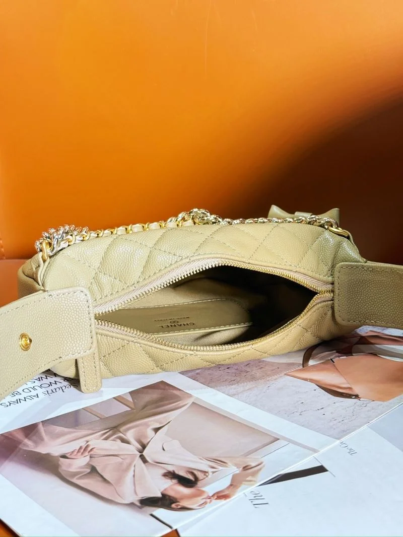Top match Chanel Stachel Bags