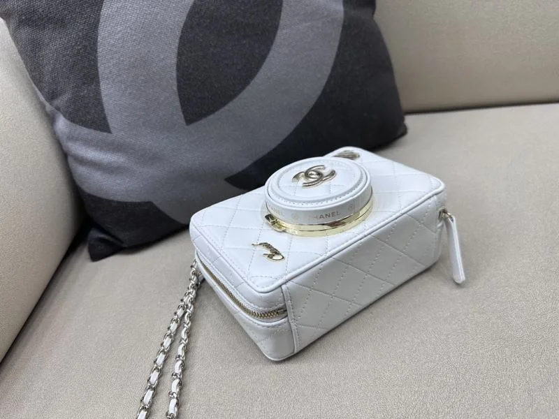 Top mirror Chanel Stachel Bags