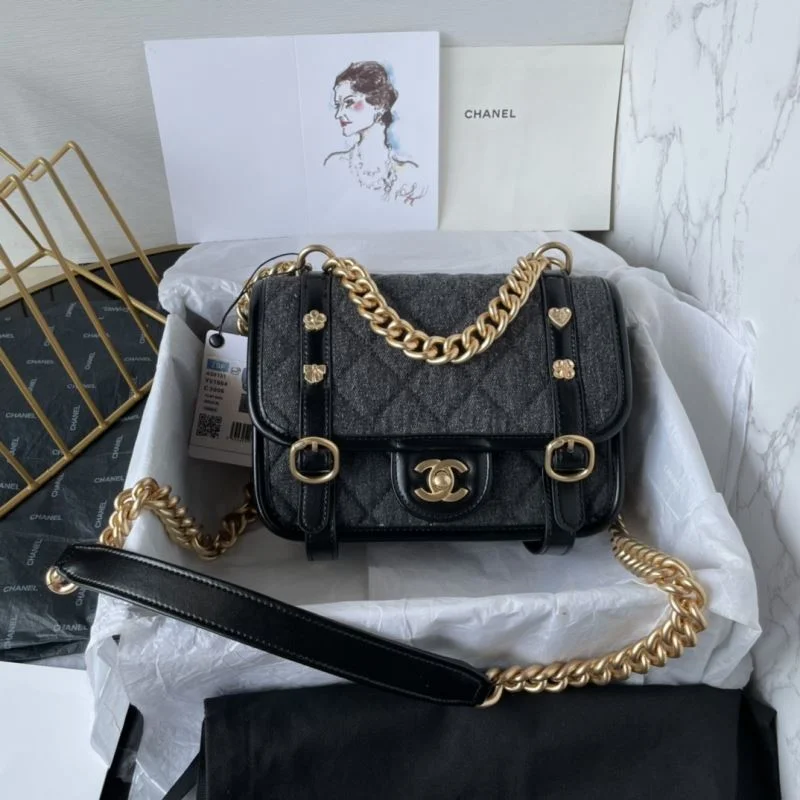 Top match Chanel Stachel Bags