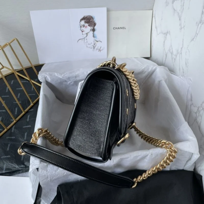Top match Chanel Stachel Bags