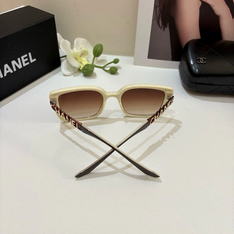 Bargain Chanel Sunglasses