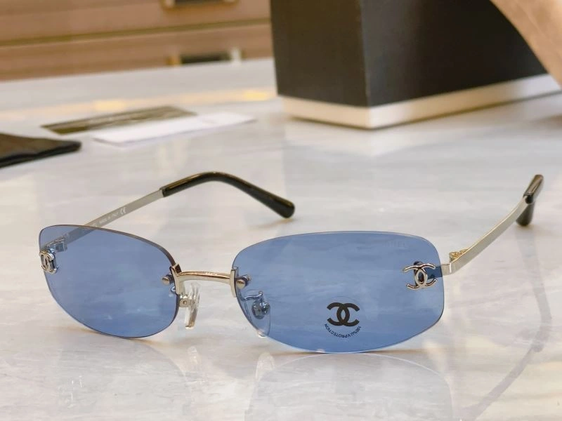 Exact replica Chanel Sunglasses