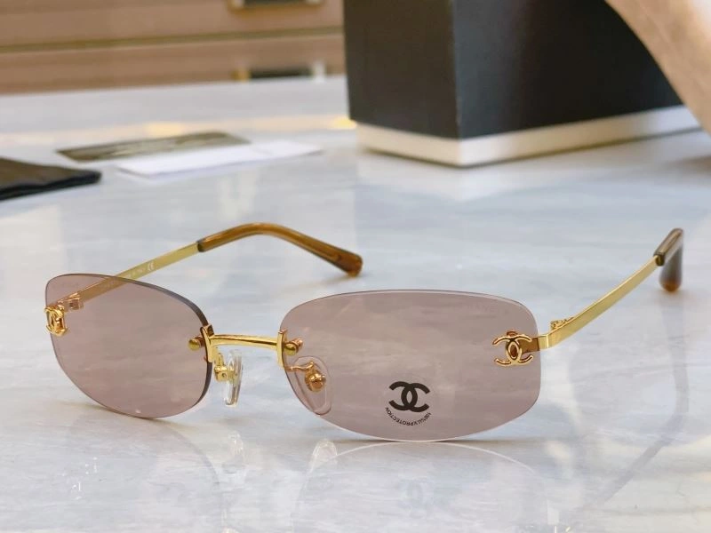 Exact replica Chanel Sunglasses