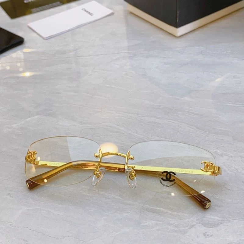 Exact replica Chanel Sunglasses