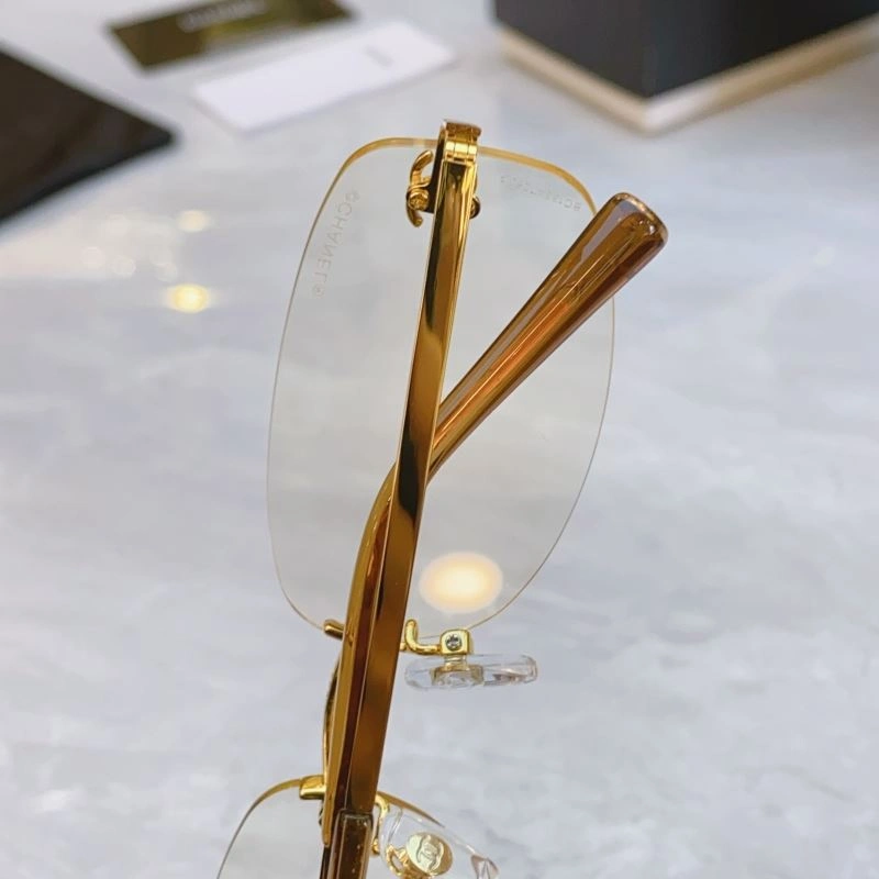 Exact replica Chanel Sunglasses