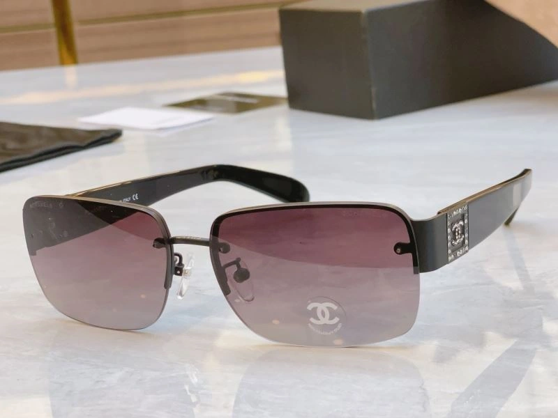 Top match Chanel Sunglasses